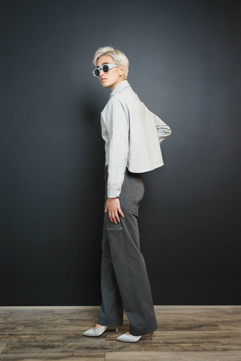 Soledad Gray Cropped Shirt – NINObrand